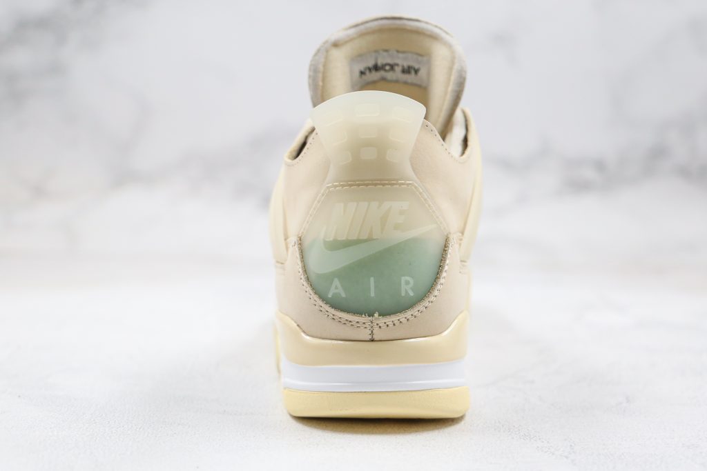NIKE AIR JORDAN 4 RETRO OFF WHITE